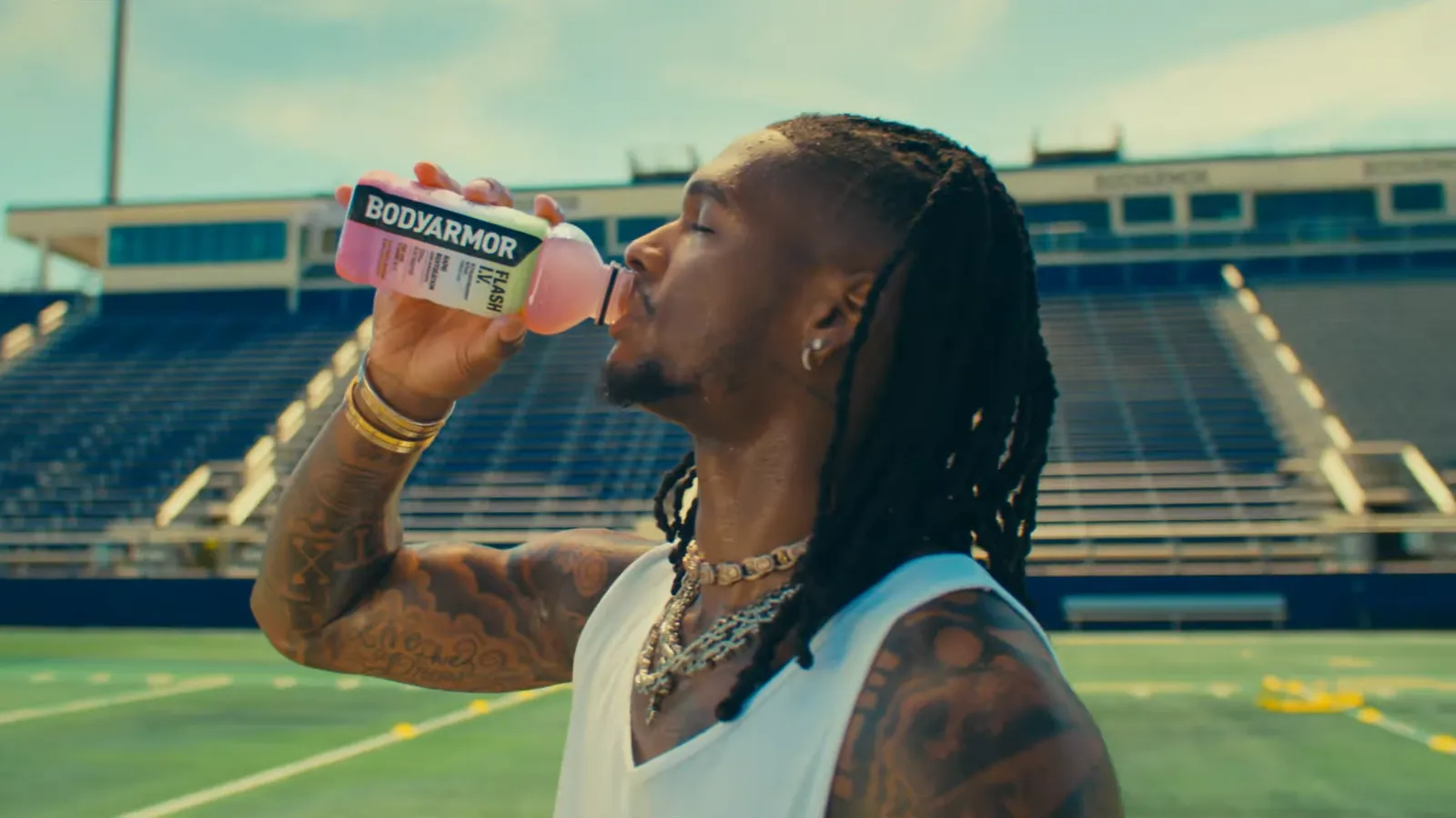 US：BodyArmor、ブランド刷新でエナジードリンク市場に強力な一手 – Newscape Lab