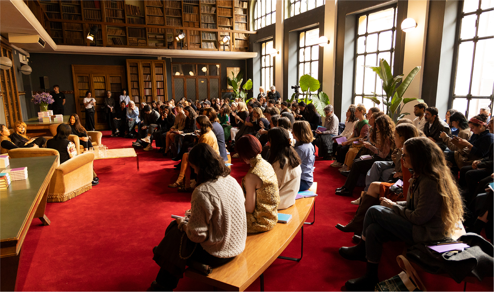 高級ブランドが「モノ売り」から脱却すべき理由 – Newscape Lab